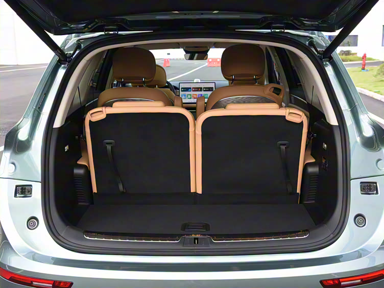 问界M7大五座版：家用SUV新标杆_车家号_发现车生活_汽车之家