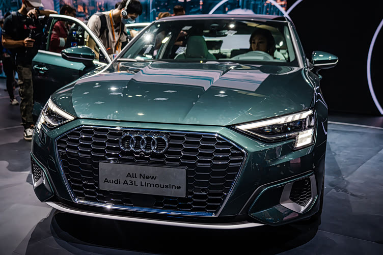 奥迪A3L Limousine广州车展首发亮相_车家号_发现车生活_汽车之家