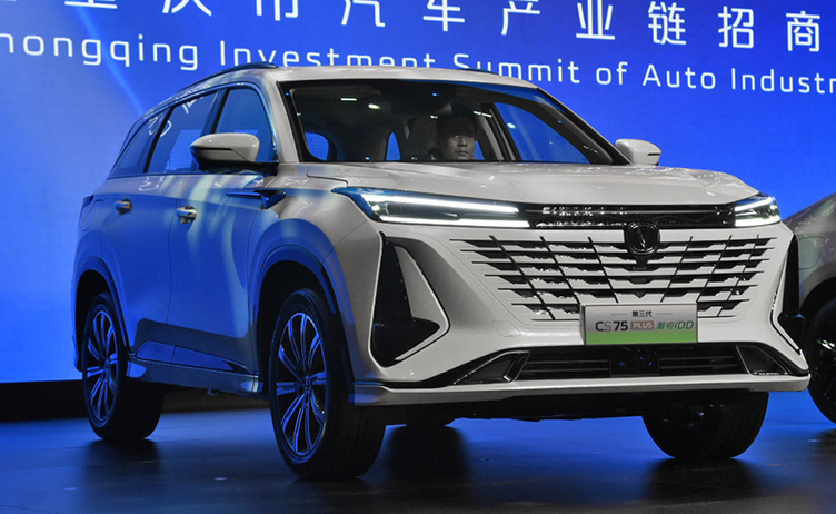 第三代CS75 PLUS智电iDD即将亮相，外观大气，竞争宋PLUS DM-i_车家号_发现车生活_汽车之家