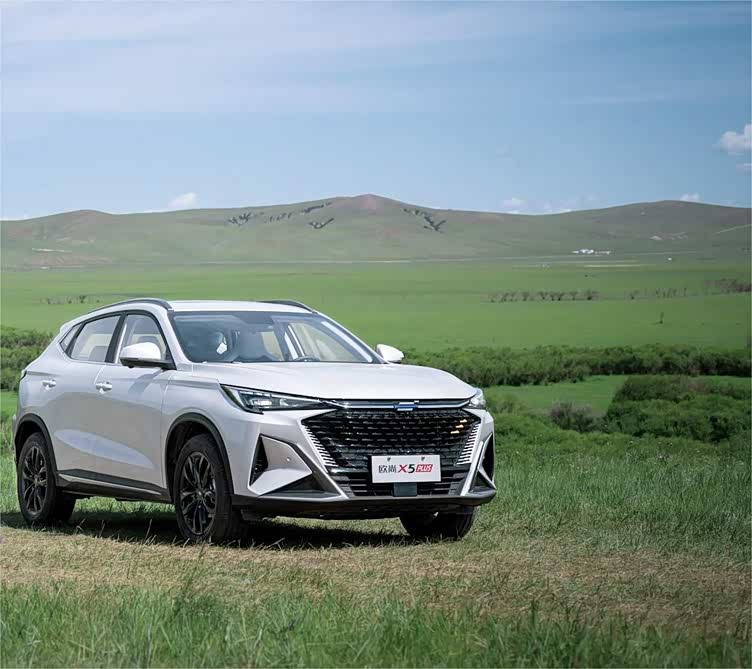 得年轻人得天下，10万最强SUV争夺赛，长安欧尚X5PLUS更吸睛！_车家号_发现车生活_汽车之家