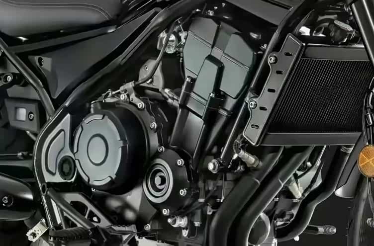 黑武士CM550和无极CU525静态对比，新品牌也有大能量_车家号_发现车生活_汽车之家