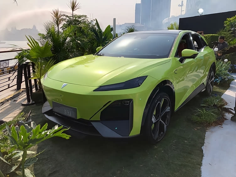 预计18万起售 性价比十足 长安深蓝S7正式亮相_车家号_发现车生活_汽车之家