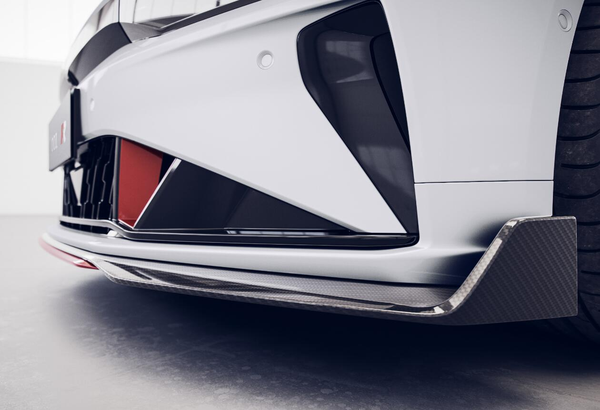 最新消息，极氪官方发布了重磅海报，ZEE_车家号_发现车生活_汽车之家