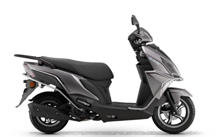 钱江Tan125对比铃木UY125，同样硬朗风格，哪款更值得入手？_车家号_发现车生活_汽车之家