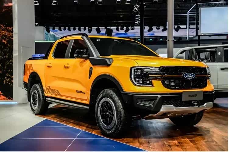 江铃福特Ranger年底上市 多种版本可选 配2.0T/2.3T动力_车家号_发现车生活_汽车之家