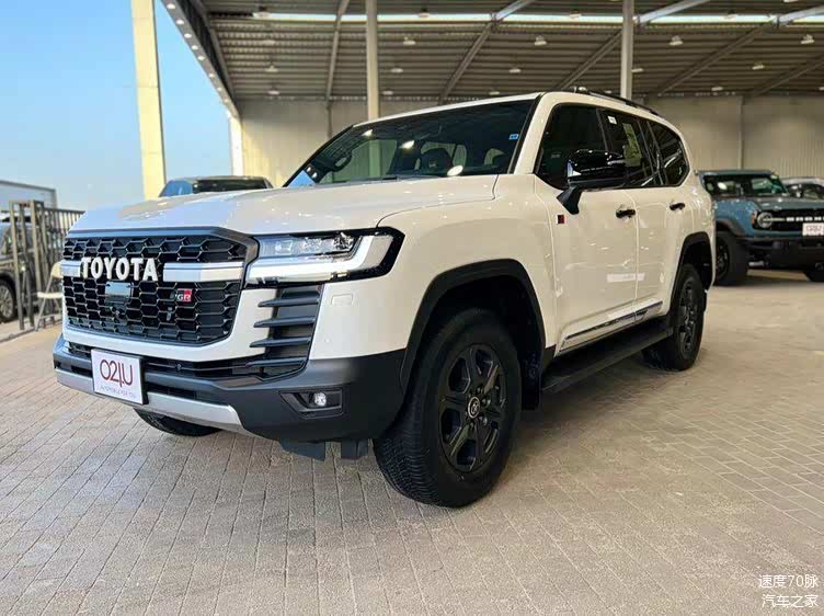 实车亮相！有望国产！GR陆巡闪亮登场，造型更时尚，3.5T+10AT_车家号_发现车生活_汽车之家
