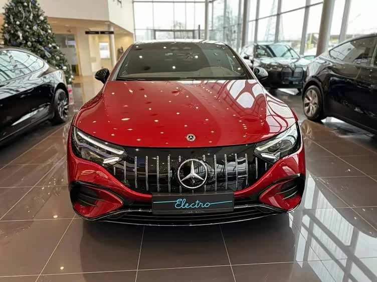 新款奔驰AMG EQE 53海外版，高性能纯电动轿车，零百加速3.5秒_车家号_发现车生活_汽车之家