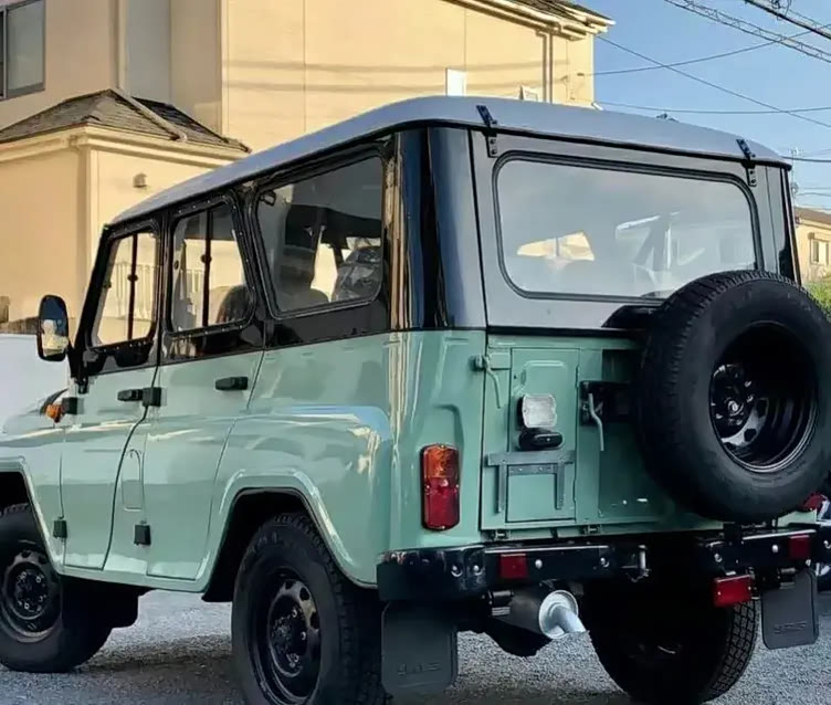 曾经的“越野王者”，瓦滋猎人硬派越野车，酷似BJ212，粗犷霸气_车家号_发现车生活_汽车之家