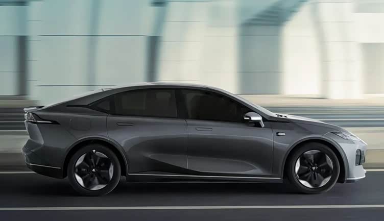 首款SUV即将登场，2月长安深蓝SL03交付 4103辆_车家号_发现车生活_汽车之家