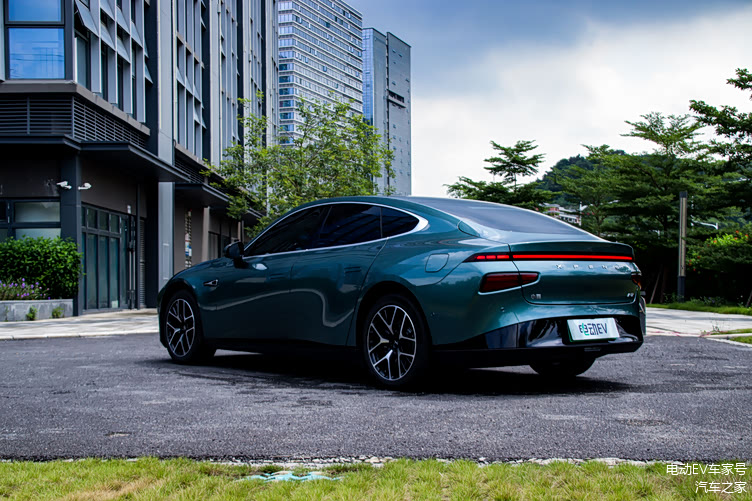 一改痛点！智能、内饰全方位升级！试驾小鹏P7i_车家号_发现车生活_汽车之家