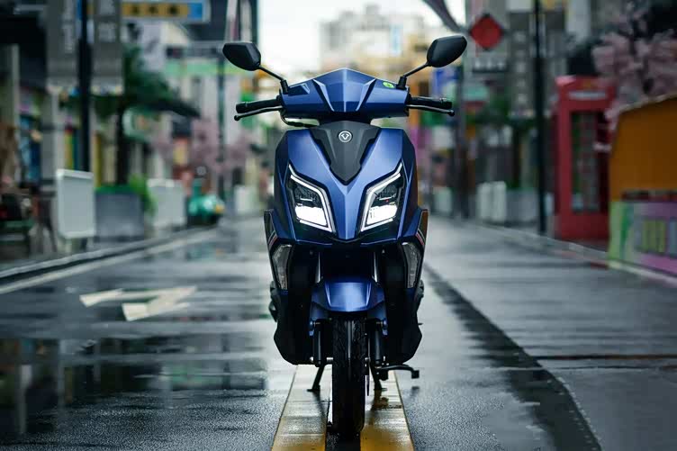 又一款“UY”踏板车上市，150水冷发动机，9L油箱，售价8680元_车家号_发现车生活_汽车之家