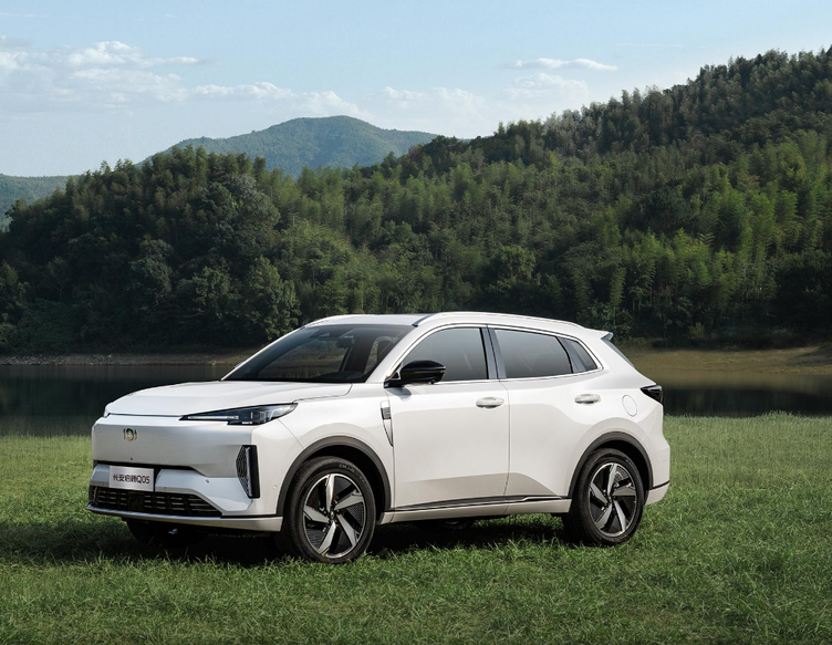 长安启源Q05与比亚迪宋Pro DM-i：安全配置的对比_车家号_发现车生活_汽车之家