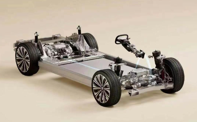 电评车 | 主动悬架+全域900V架构！蔚来ET9能成为自主S迈巴赫吗？_车家号_发现车生活_汽车之家