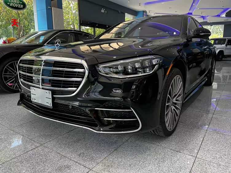 全新22款奔驰S580更加的宽大和霸气_车家号_发现车生活_汽车之家