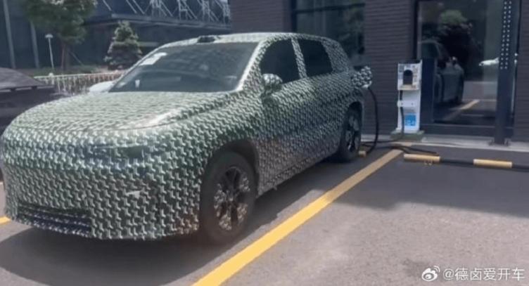 零跑全新中大型suv B11谍照曝光 9月首发亮相车家号发现车生活汽车之家