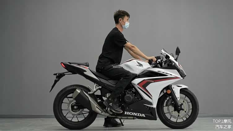 本田CBR400R试驾报告，更适合通勤的高颜值跑车_车家号_发现车生活_汽车之家