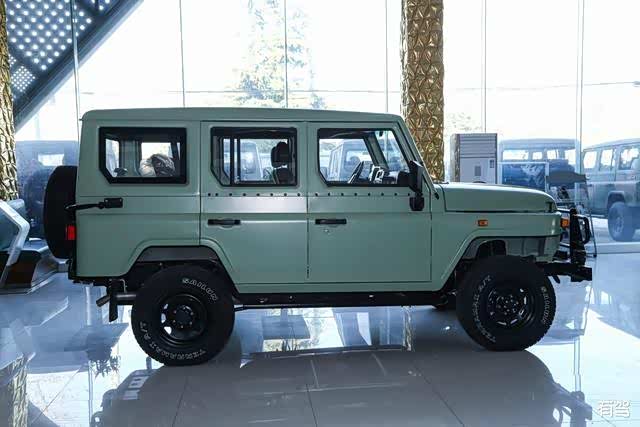 中国SUV祖师爷：北汽212狙击手新款是坦克300半价_车家号_发现车生活_汽车之家