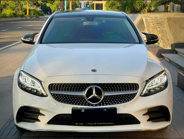 奔驰C级2019 改款C260L运动版，细节展示到位，喜欢吗？_车家号_发现车生活_汽车之家