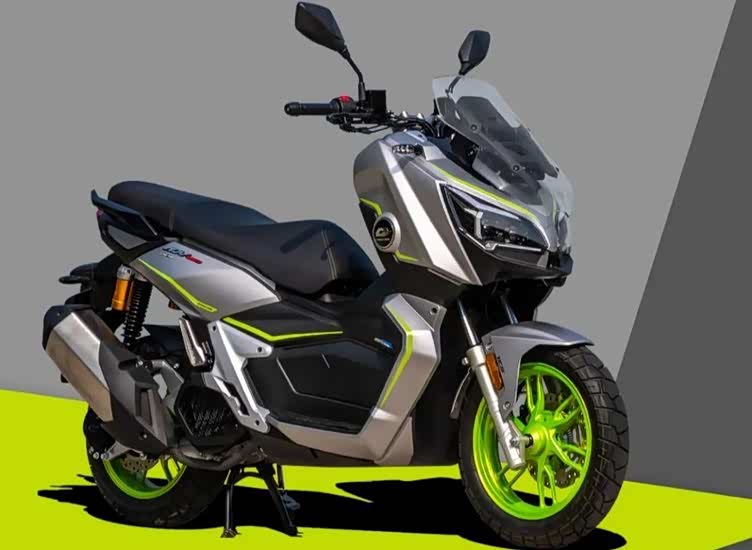 三款主流品牌ADV150踏板车对比，颜值，配置，性能你更需要啥？_车家号_发现车生活_汽车之家