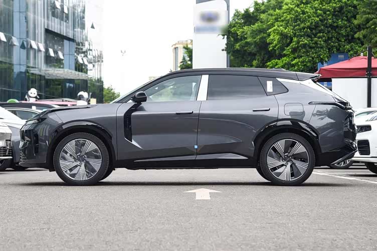 起售20.88万+续航245km！实测领克08EM-P中型SUV！_车家号_发现车生活_汽车之家