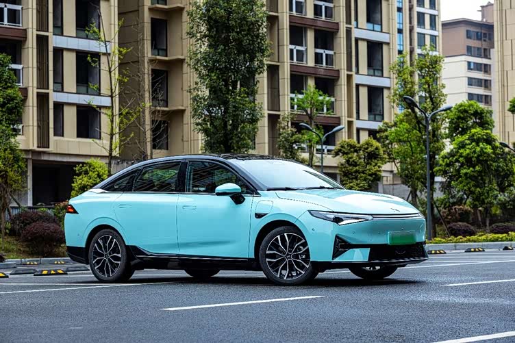 车主亲测小鹏P5升级版ACC和LCC，如同“自带司机”？_车家号_发现车生活_汽车之家