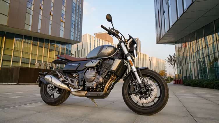 更强的性能复古—3.68万赛科龙RE560静态评测_车家号_发现车生活_汽车之家