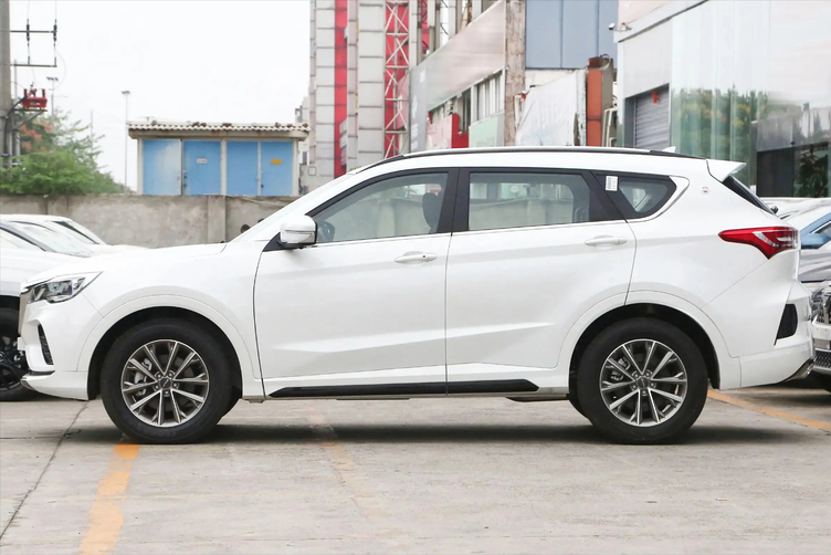 换壳版捷途X70？东南DX8/DX8S上市，搭载1.5T发动机，8.69万起_车家号_发现车生活_汽车之家