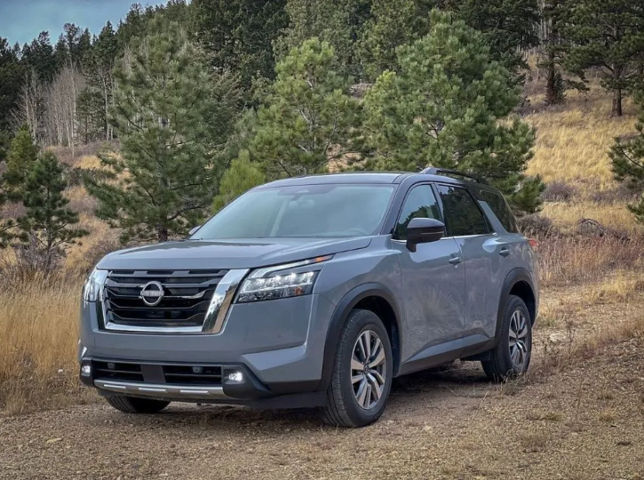 东风日产首款大七座SUV“Pathfinder”曝光，换装2.0T+9AT组合！_车家号_发现车生活_汽车之家