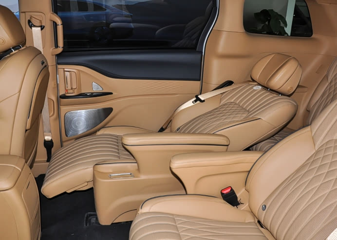 国产新能源旗舰MPV之间的PK，传祺E9和岚图梦想家谁更优秀？_车家号_发现车生活_汽车之家