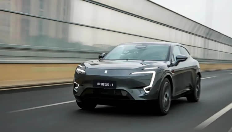 实力见真章！阿维塔11完胜问界M7、蔚来ES6_车家号_发现车生活_汽车之家