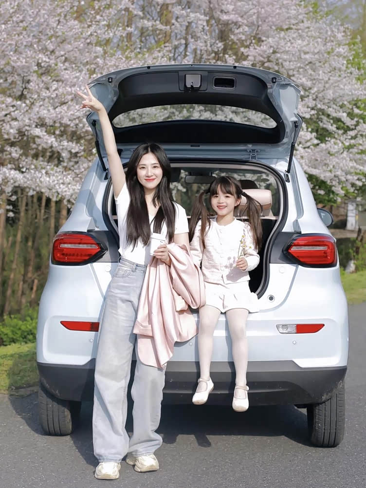 零跑T03 ：萌物登场 自带神奇魔法的宝贝小车！_车家号_发现车生活_汽车之家