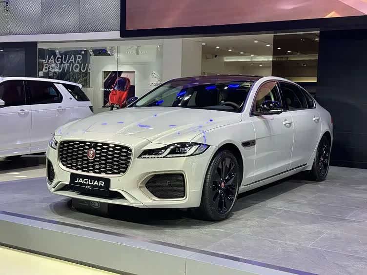 捷豹XFL鎏金版更显贵气，售39.98万起！不愧是豪华主义典范_车家号_发现车生活_汽车之家