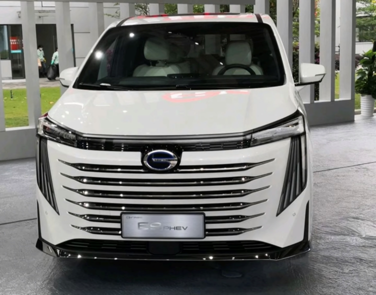 M8混动版！传祺“E9”实车现身，搭2.0T插混，比腾势D9更香？_车家号_发现车生活_汽车之家