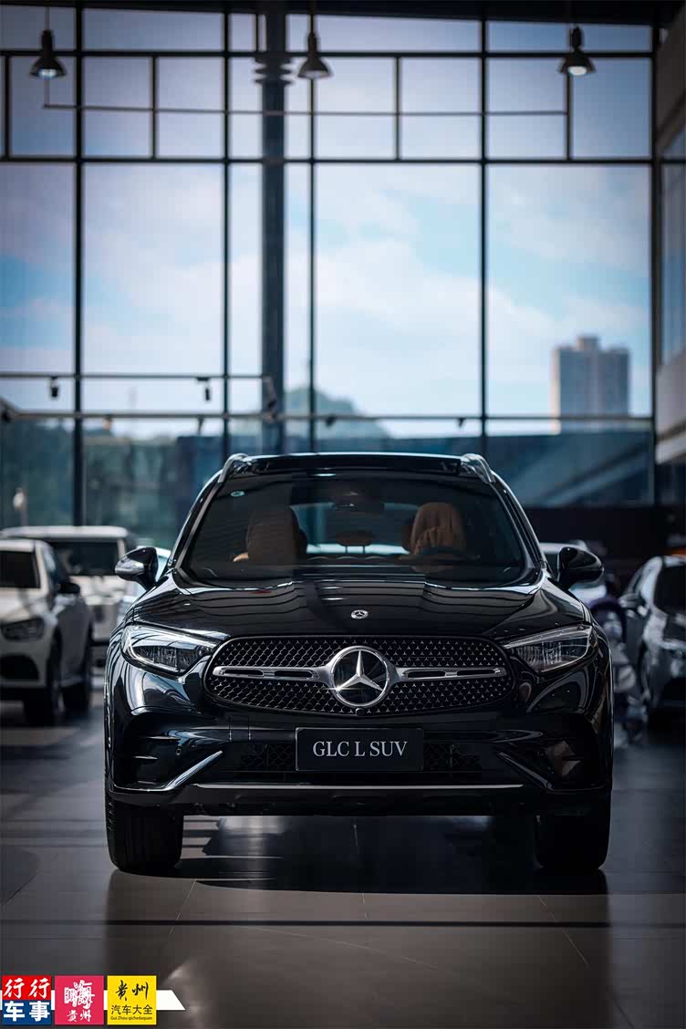 豪华中级SUV的全面进化|奔驰GLC260L贵阳鹏龙晨羲到店实拍_车家号_发现车生活_汽车之家