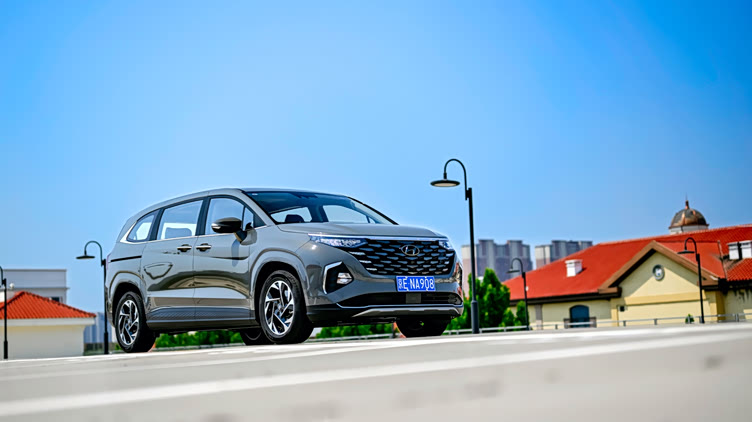 20万预算买30万MPV 北京现代库斯途平替GL8与奥德赛的优选？_车家号_发现车生活_汽车之家