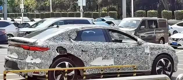 【文章】全新比亚迪秦L揭秘：P5混动底盘+DM5.0超混系统震撼登场_车家号_汽车之家