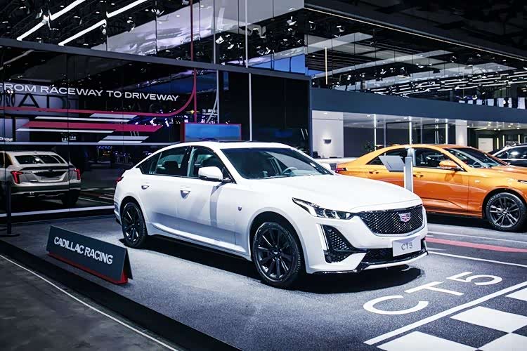 2023款凯迪拉克CT5亮相上海车展 配置优化升级_车家号_发现车生活_汽车之家