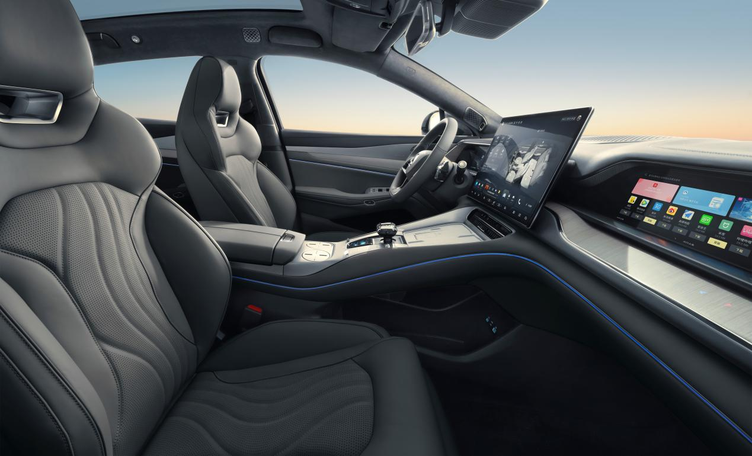 腾势N7重新定义豪华大五座SUV 兼顾智能和舒适驾控双优势_车家号_发现车生活_汽车之家