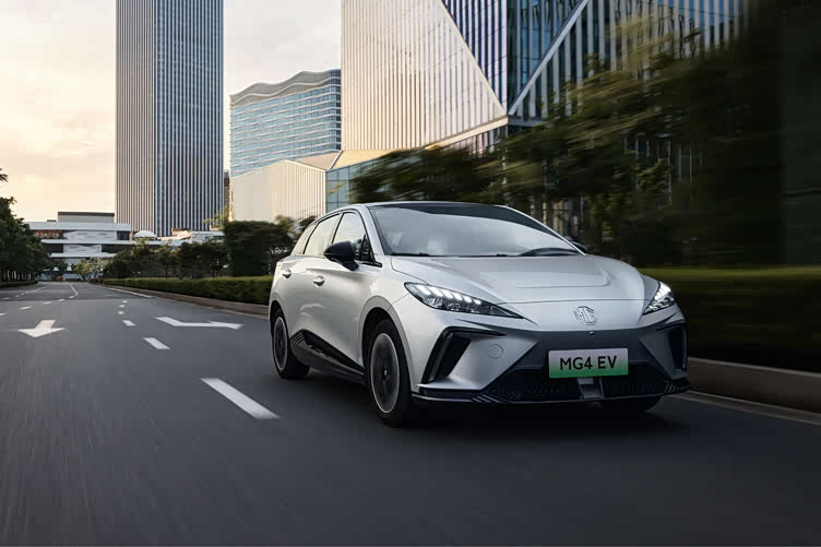 MG4 EV 出海冠军版上市，最长续航520公里，限时售价11.58万_车家号_发现车生活_汽车之家