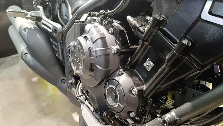 黑武士CM550和无极CU525静态对比，新品牌也有大能量_车家号_发现车生活_汽车之家