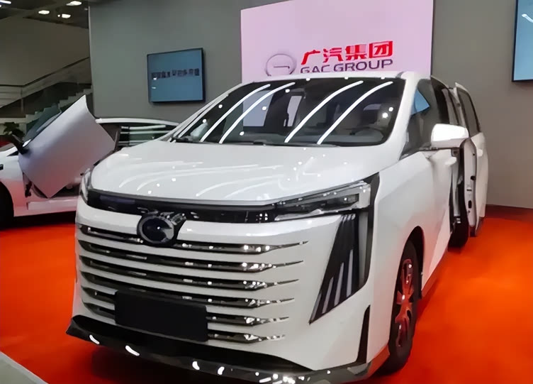 广汽传祺E9官图发布，定位全新旗舰MPV，将于上海车展亮相_车家号_发现车生活_汽车之家