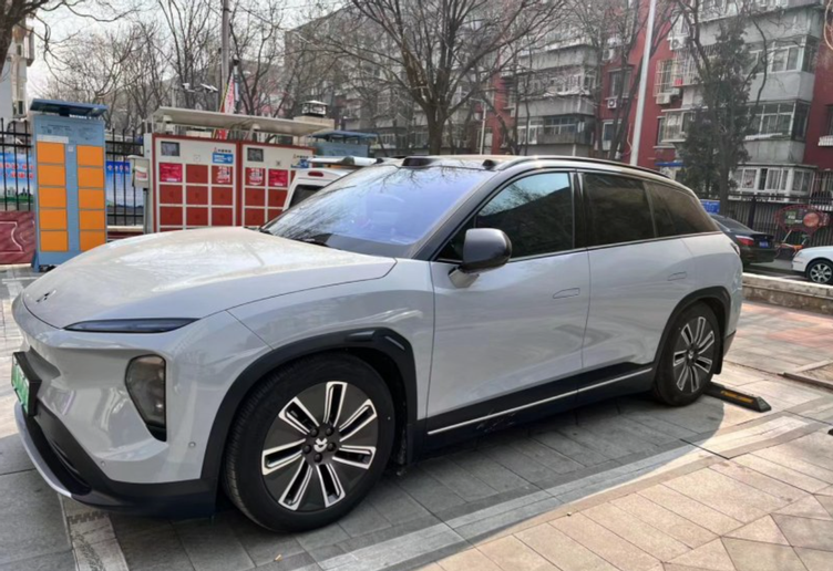 在沙漠露营也能享受海鲜盛宴？让我选择蔚来ES7的原因还有这些_车家号_发现车生活_汽车之家