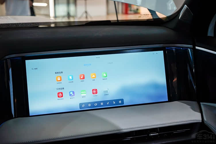 对比比亚迪宋PLUS DM-i 吉利银河L7的优势可不只是价格！_车家号_发现车生活_汽车之家