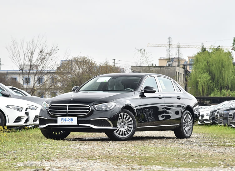 40万级预算 上汽奥迪A7L对比2023款奔驰E级 运动与豪华如何选？_车家号_发现车生活_汽车之家