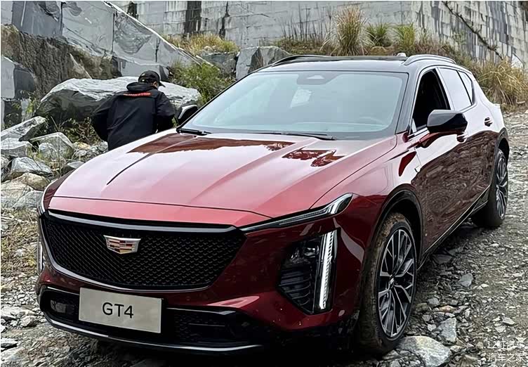 凯迪拉克GT4，是年轻人热爱的入门豪华SUV吗？_车家号_发现车生活_汽车之家