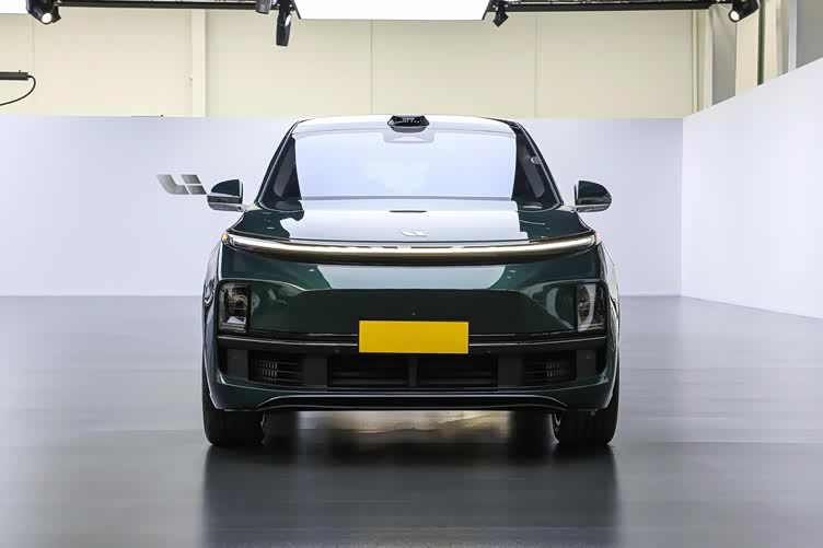 售价45.98万，沙发彩电大冰箱，好用的奶爸车，实拍理想L9_车家号_发现车生活_汽车之家