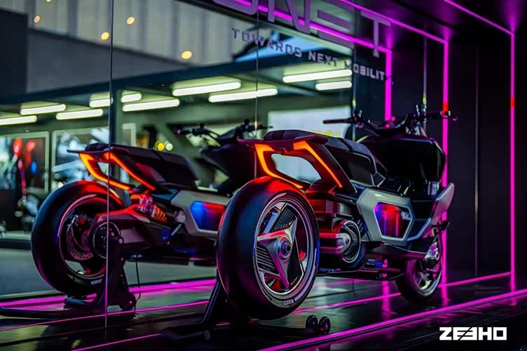 ZEEHO极核北京摩展：出街，玩电！_车家号_发现车生活_汽车之家