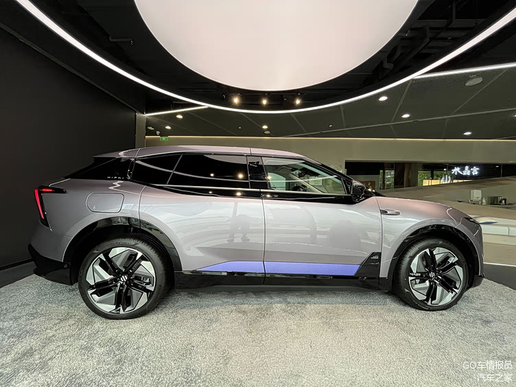 要打蔚来ES6？如此车门开启方式大可不必，高合HiPhi Y实拍_车家号_发现车生活_汽车之家