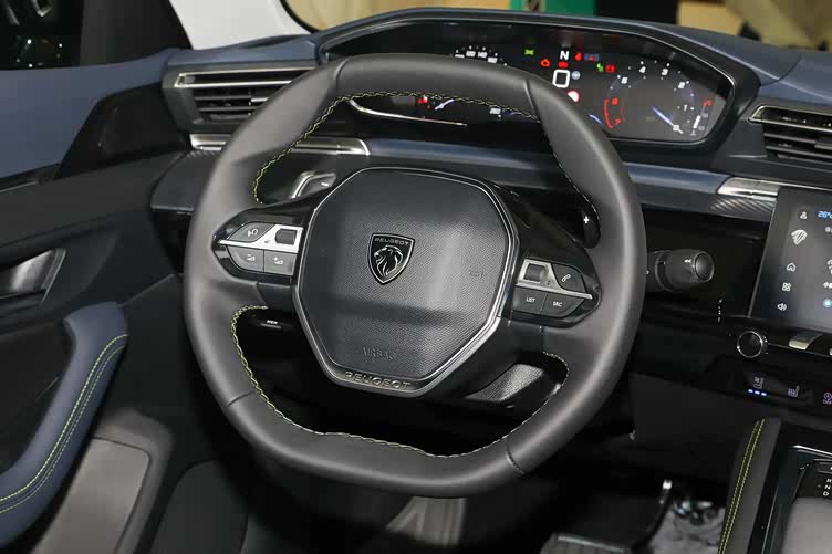 新款标致508L即将上市，前脸变化大，车机升级，配1.8T+8AT变速箱_车家号_发现车生活_汽车之家