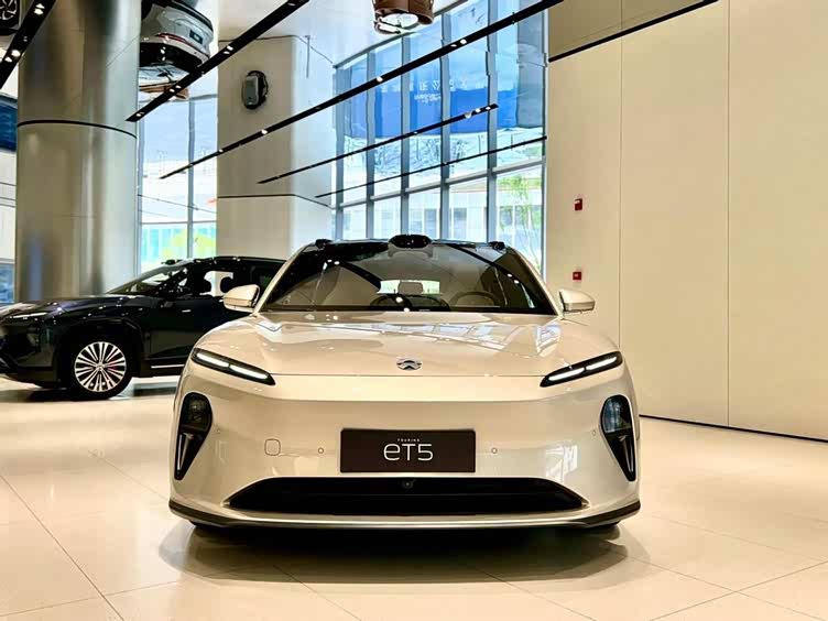 蔚来ET5 Touring实拍：最美旅行车，带你坠入一场旅行的梦_车家号_发现车生活_汽车之家